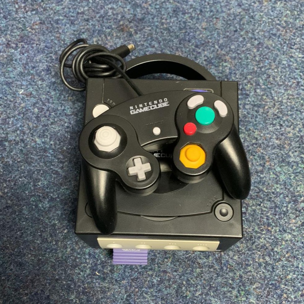 Pre-owned Nintendo Nintendo Game Cube console - Own4Less